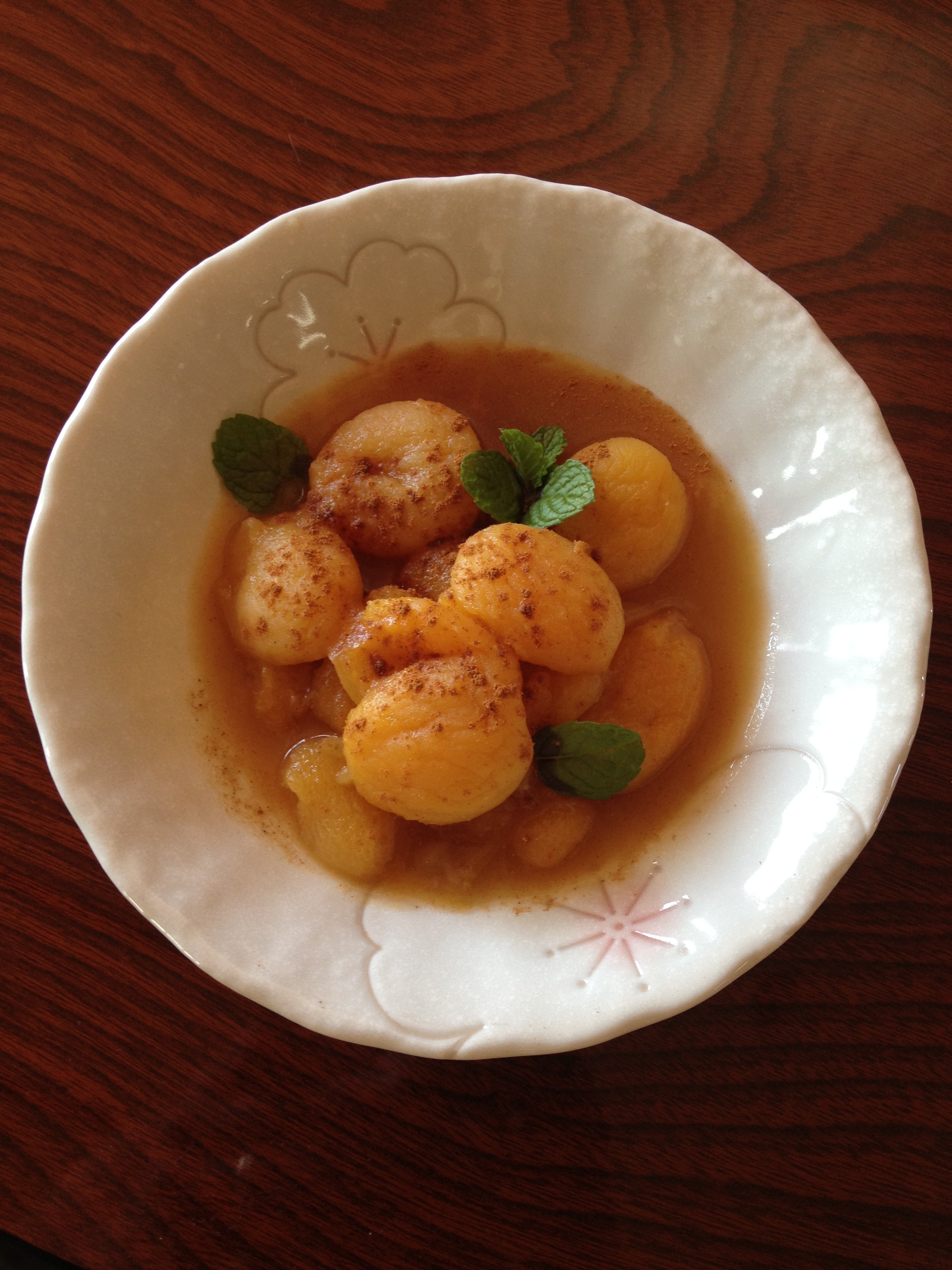 Stewed Apricots with Vanilla and Cardamom « Naturally DIY